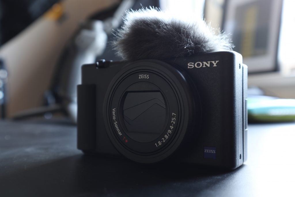 Sony ZV-1 Chính Hãng, Mua Ngay Giá Tốt Tại Tokyo Camera