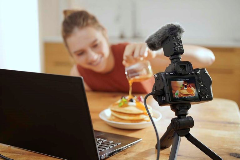 Sony Alpha A7 IV Chính Hãng, Mua Ngay Tại Tokyo Camera