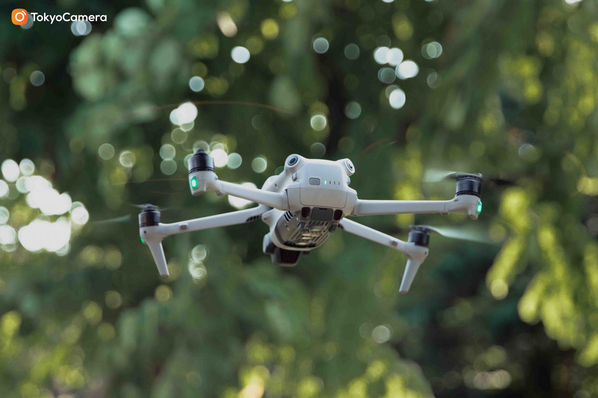 Review DJI Air 3: Chiếc Flycam Dòng Air Đầu Tiên Có 2 Camera