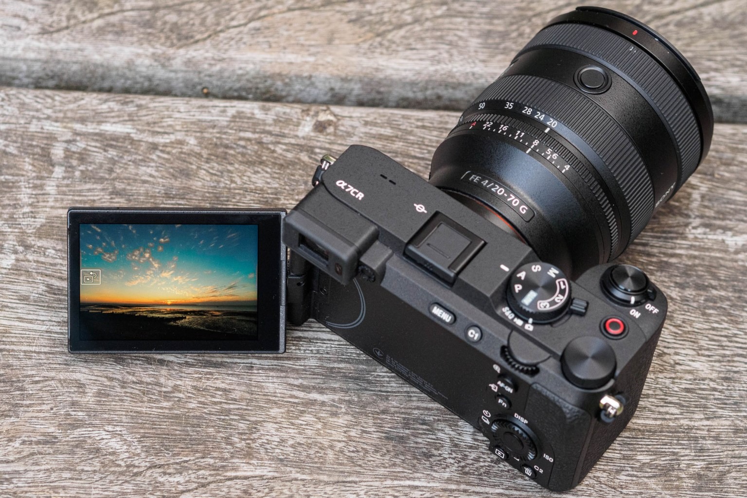 Review Sony A7CR - Phiên Bản Mini Của Siêu Phẩm A7RV