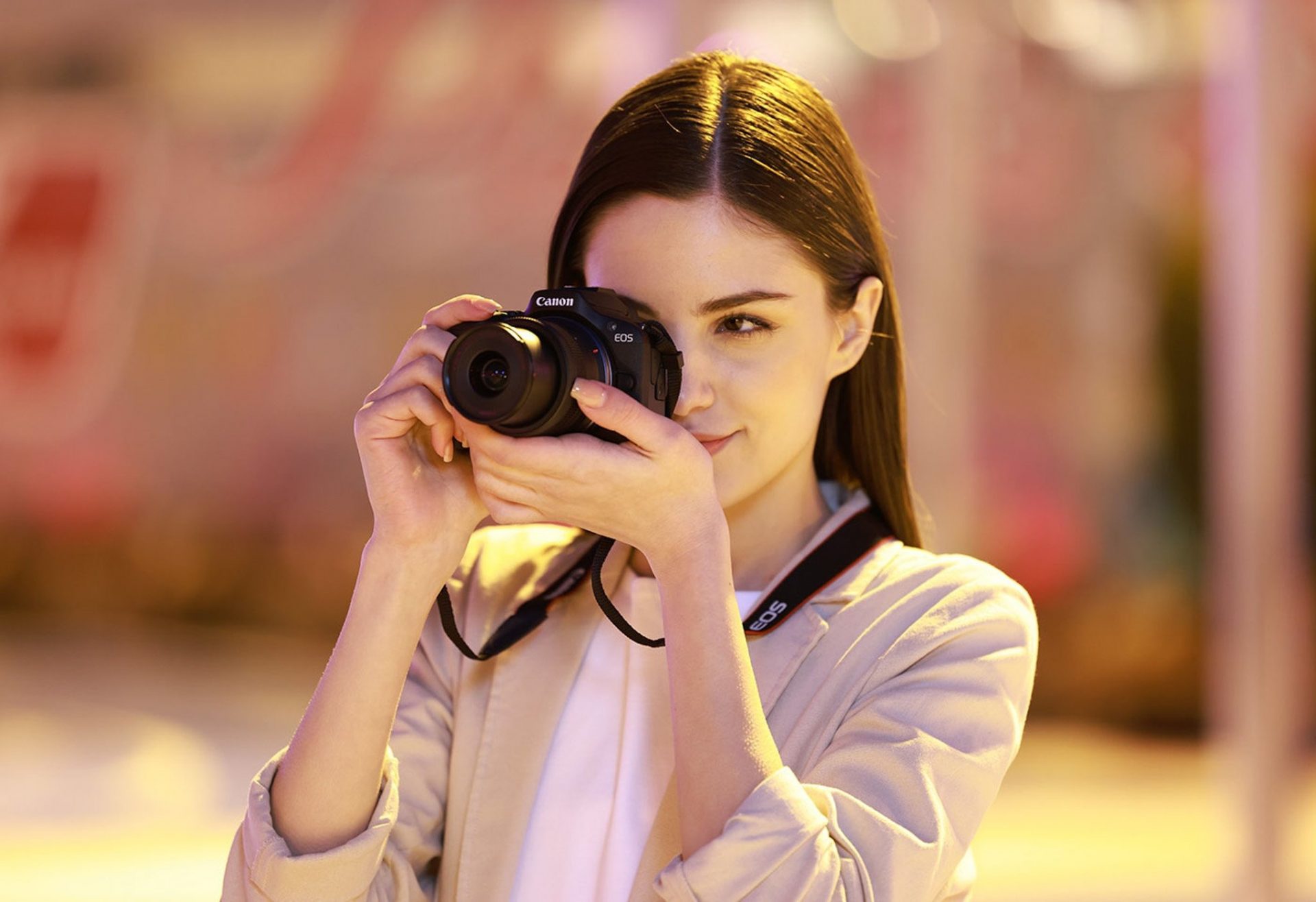 Canon EOS R100 Chính Hãng, Giá Tốt Tại Tokyo Camera