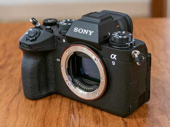 Review Sony A9 III - Kẻ Thay Đổi Cuộc Chơi Đã Xuất Hiện