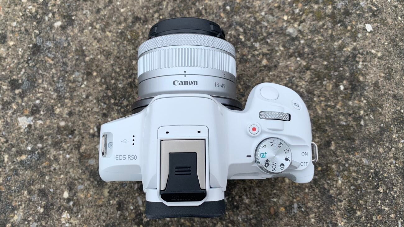 Review Canon EOS R50 - Máy Ảnh Cho Người Mới Bắt Đầu