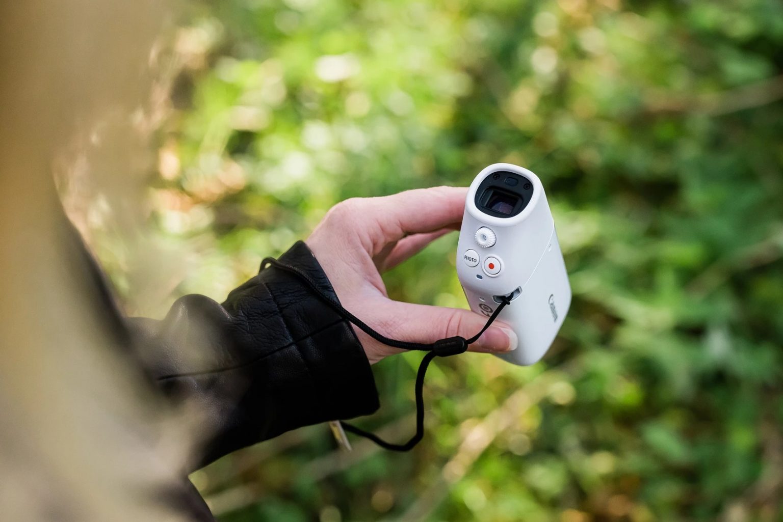 Canon ZOOM Digital Monocular Giá Tốt Tại TokyoCamera