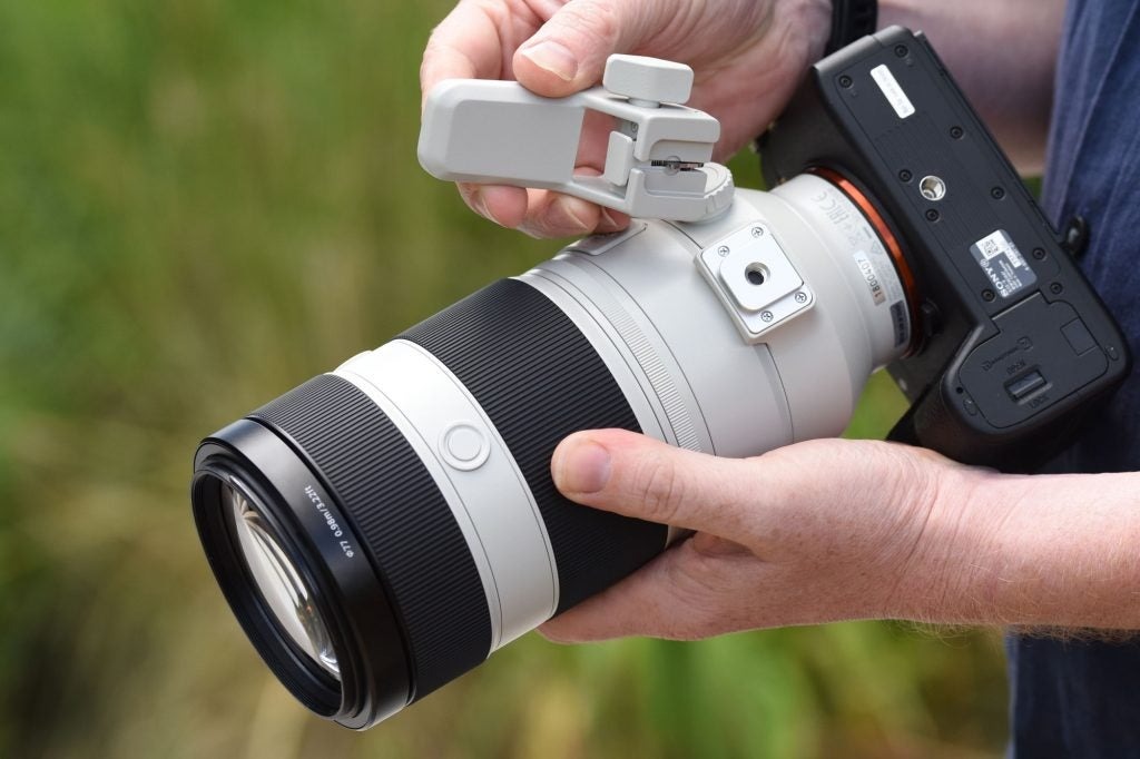 Sony FE 100-400mm f/4.5-5.6 GM OSS Giá Tốt Tại TokyoCamera