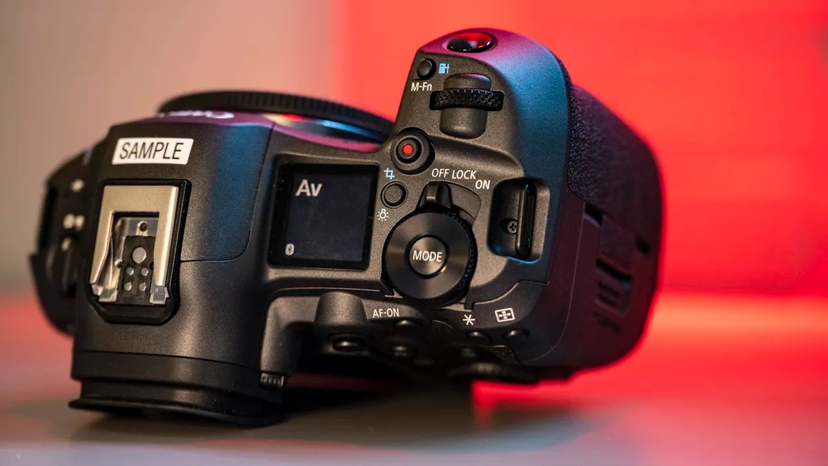 Review Canon EOS R5 Mark II - Bản Nâng Cấp Hoàn Hảo