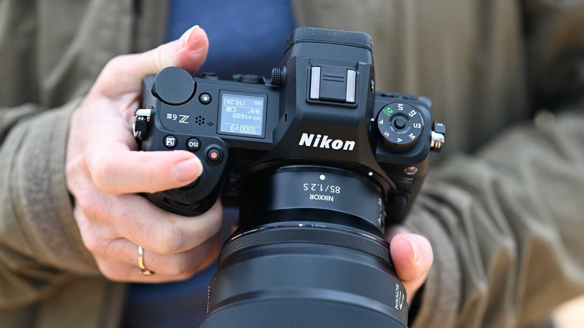 Đánh Giá Nikon Z6 III - Chiếc Máy Ảnh Toàn Diện Nhất Hiện Nay?