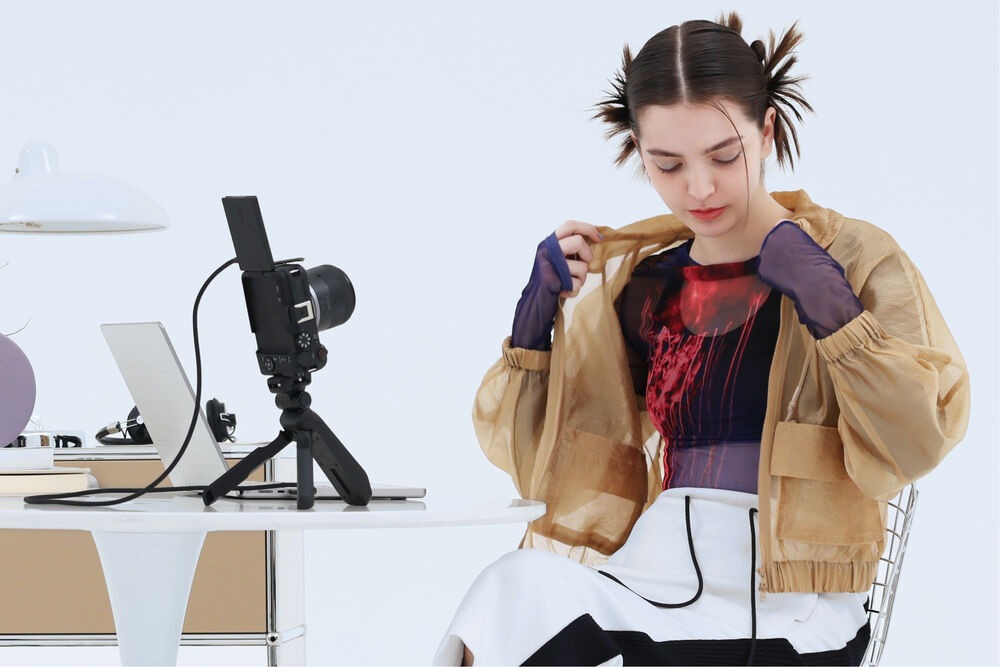 Canon EOS R50 V Chính Hãng, Giá Tốt Tại TokyoCamera